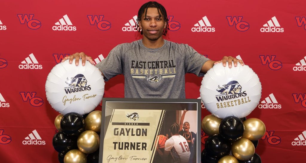 Gaylon Turner Jr. signs to East Central Community College - Vicksburg ...