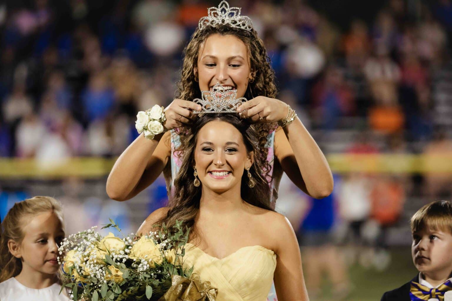 Ryan Hadley Grey is the St. Aloysius Homecoming Queen - Vicksburg Daily ...