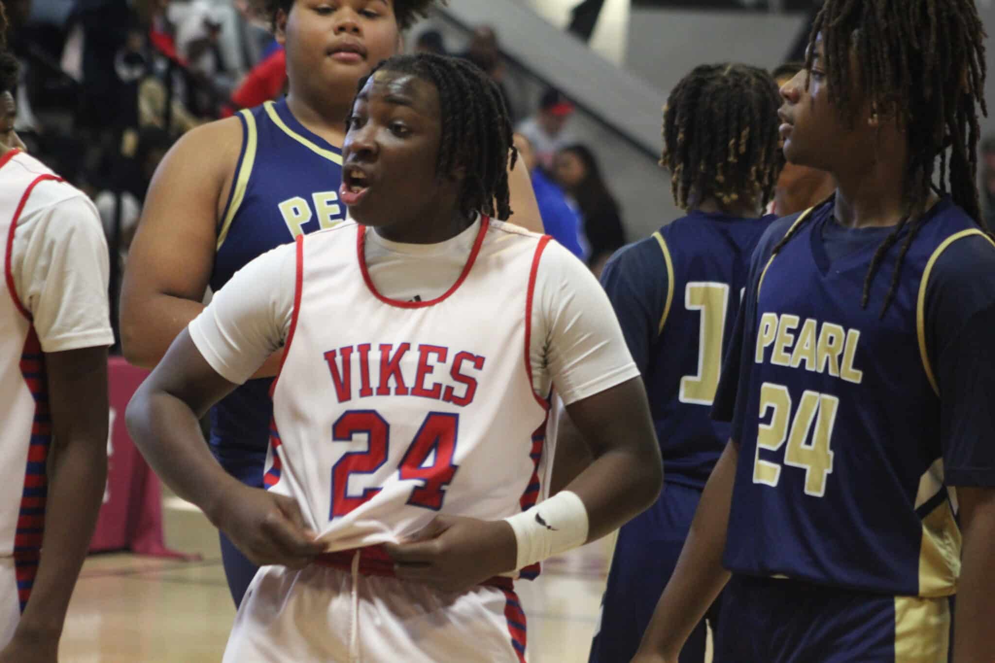 Warren Central Junior High are the 2024 Little Six Champions ...