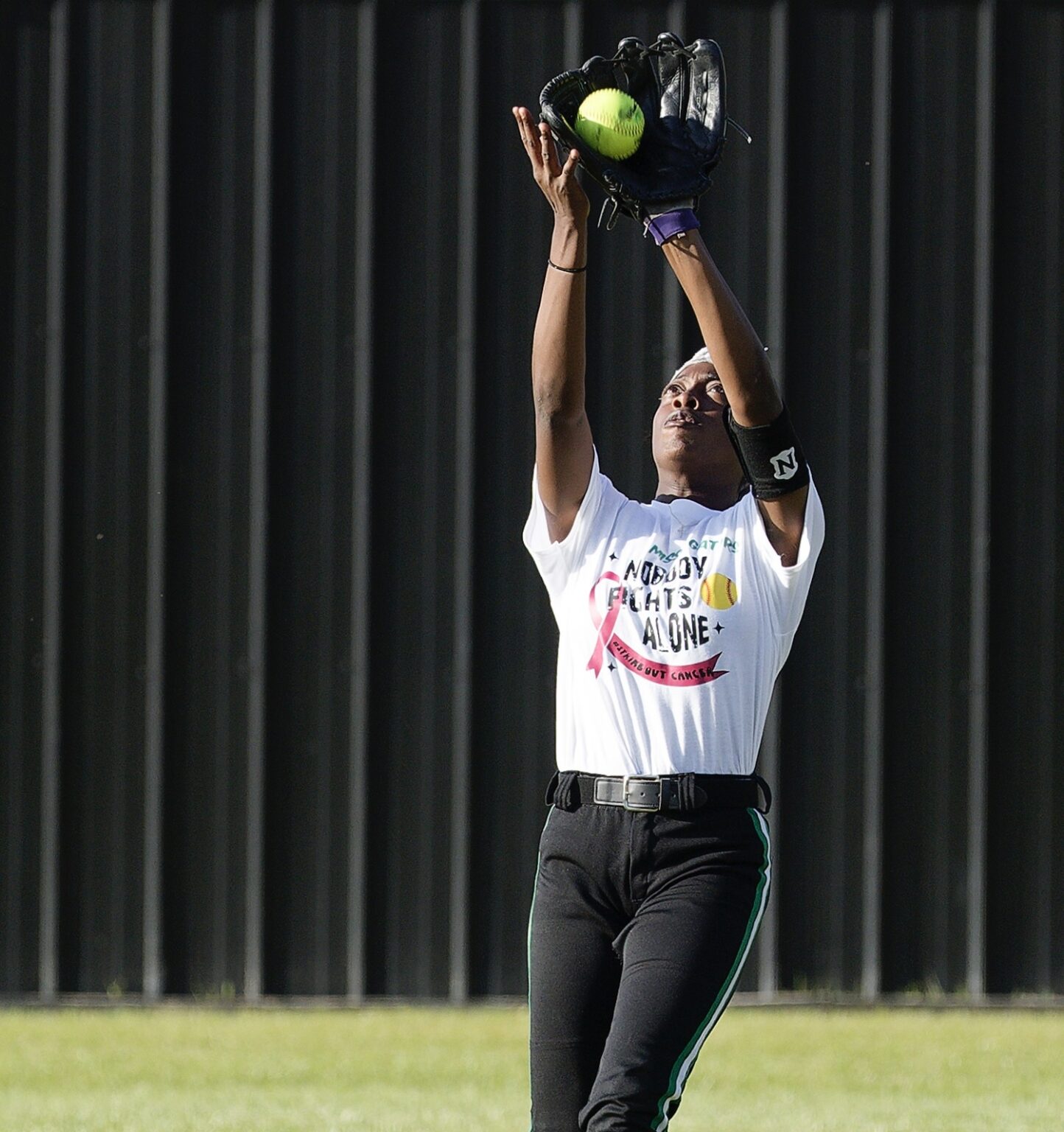 VHS picks up two wins at the Cancer Strikeout Tournament - Vicksburg ...