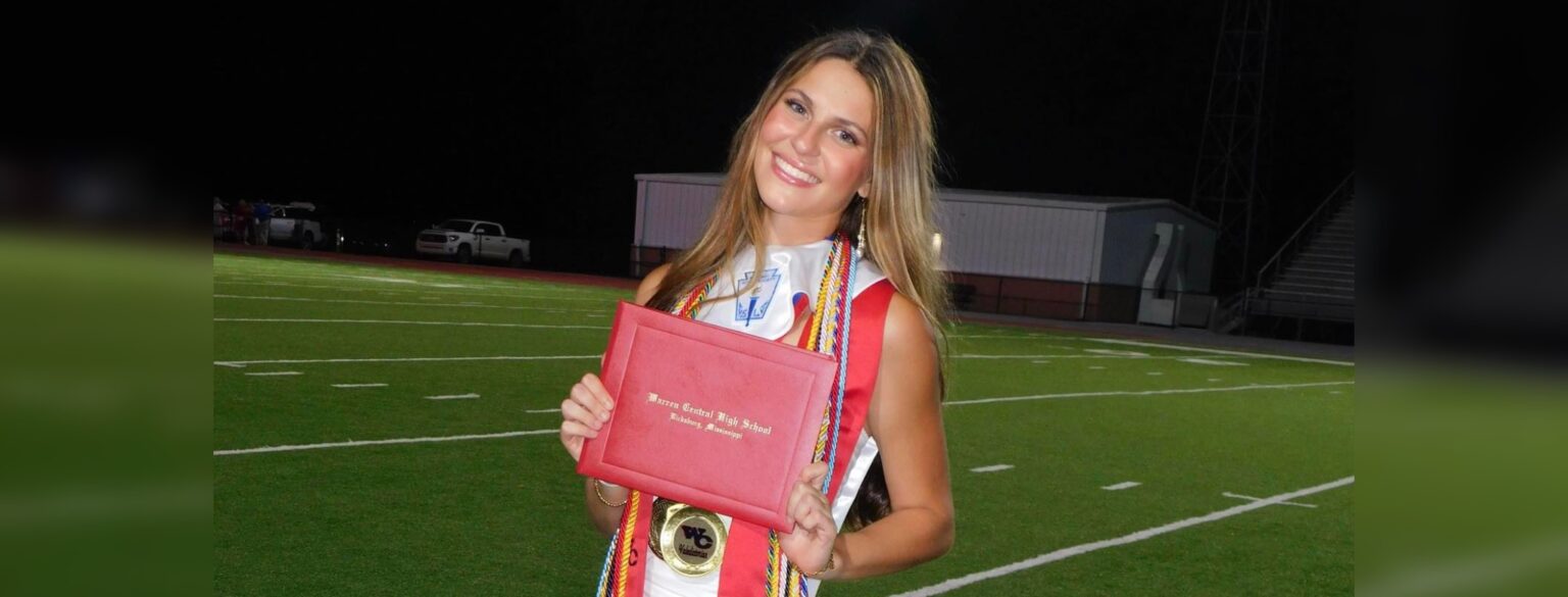 Laura Bailey named as the 2025 Valedictorian at Warren Central High ...