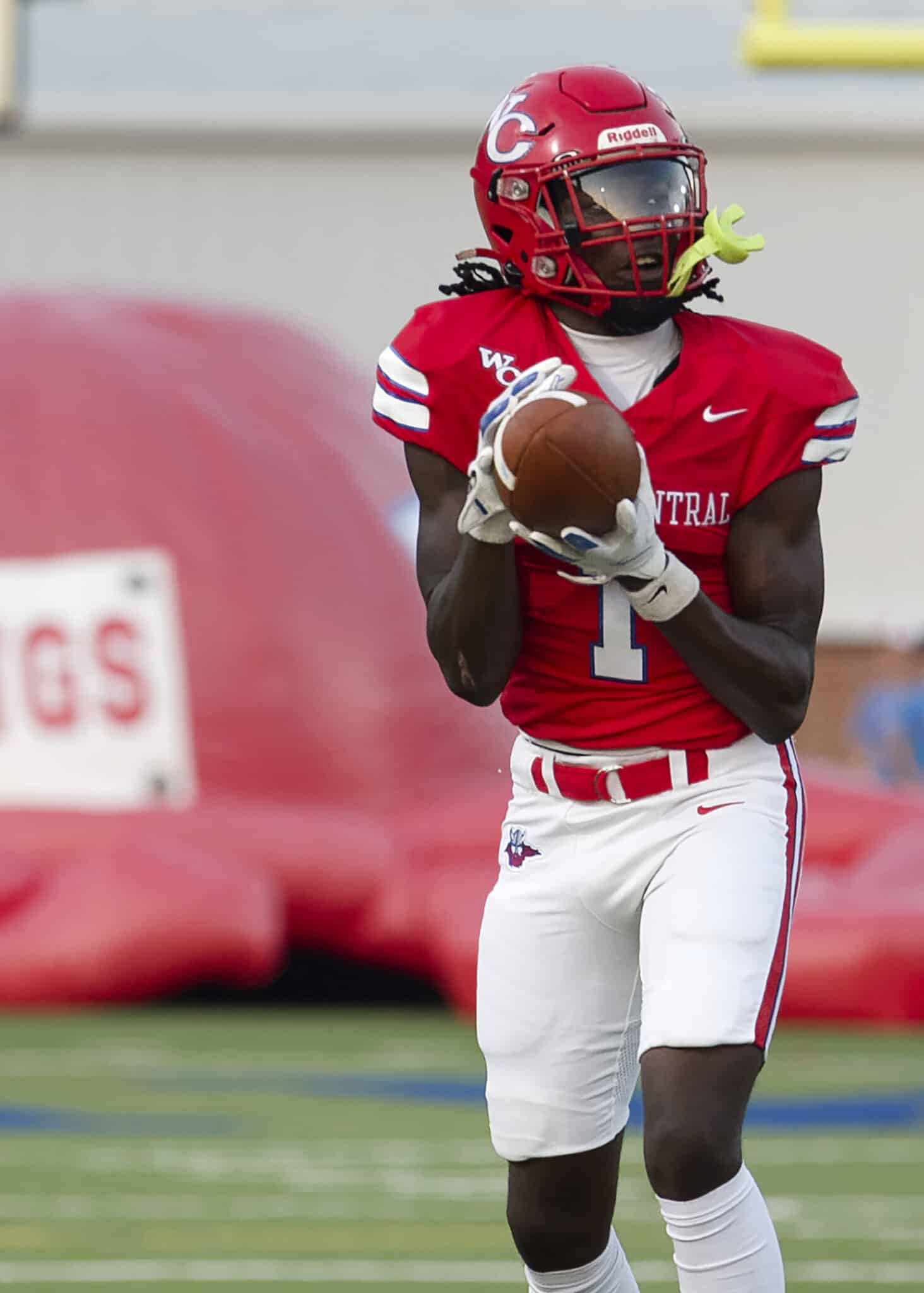 Warren Central holds off Germantown in high-scoring home opener ...