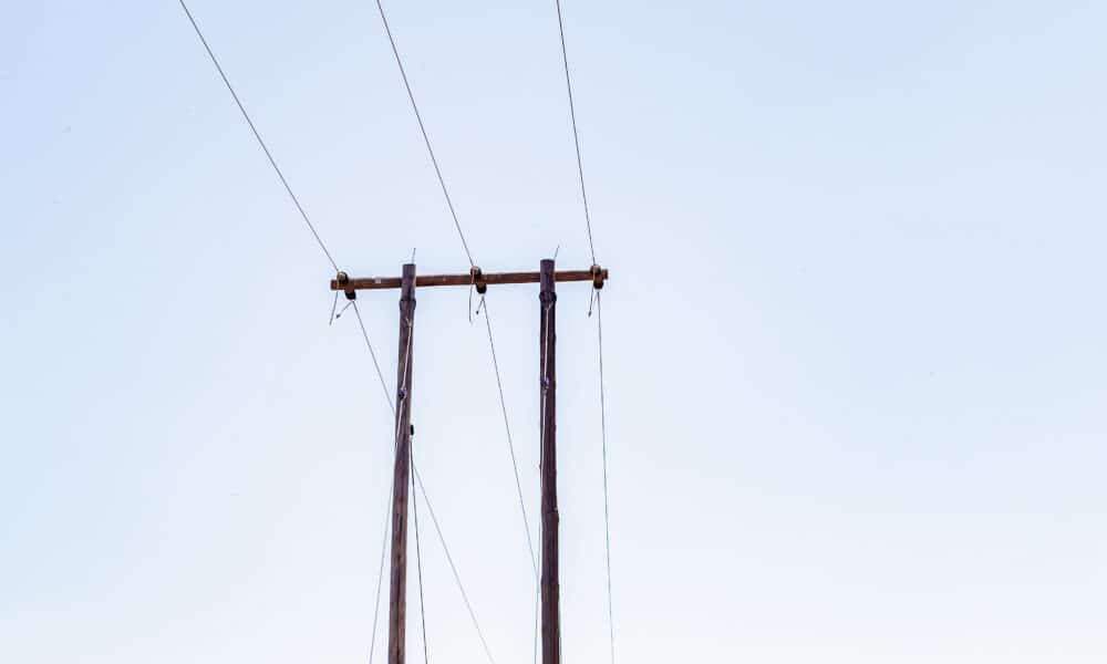What to do when a power line down - Vicksburg Daily News