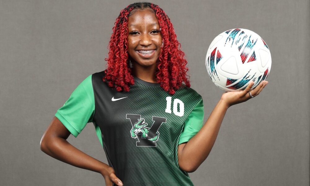 Amari Johnson commits to East Mississippi Community College - Vicksburg ...